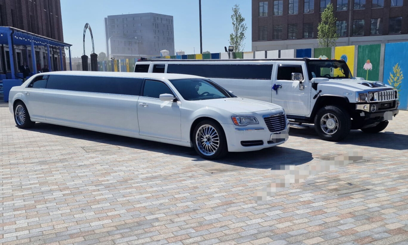 Luxury Limo Hire Leeds | Executive UK Travel